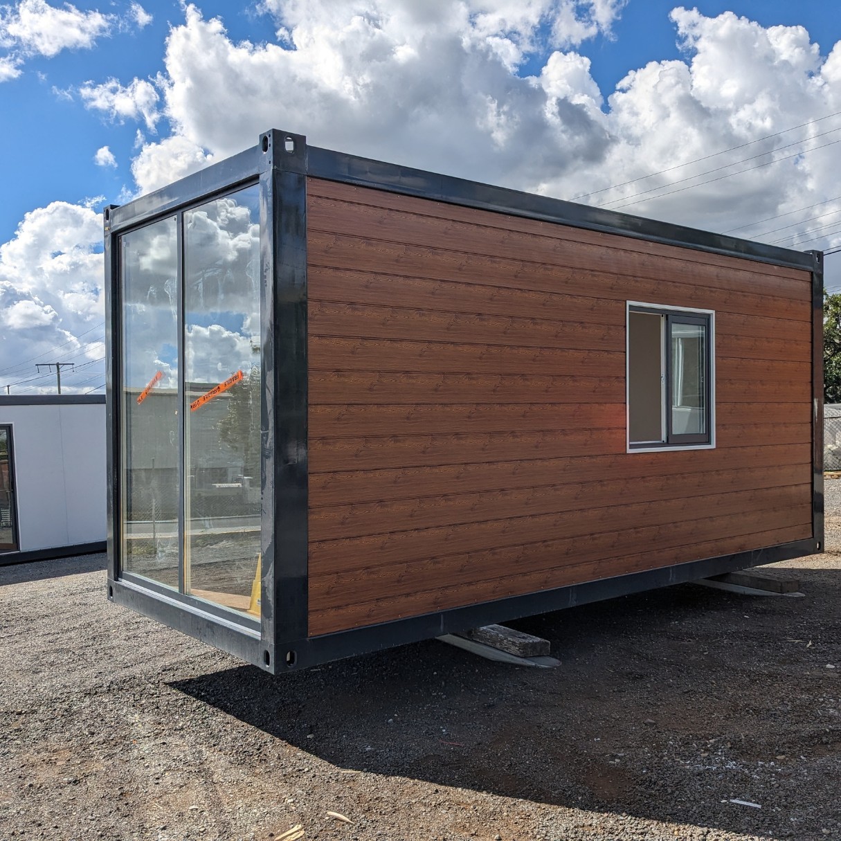 Sun Modular -Clean, practical, well insulated modular buildings.